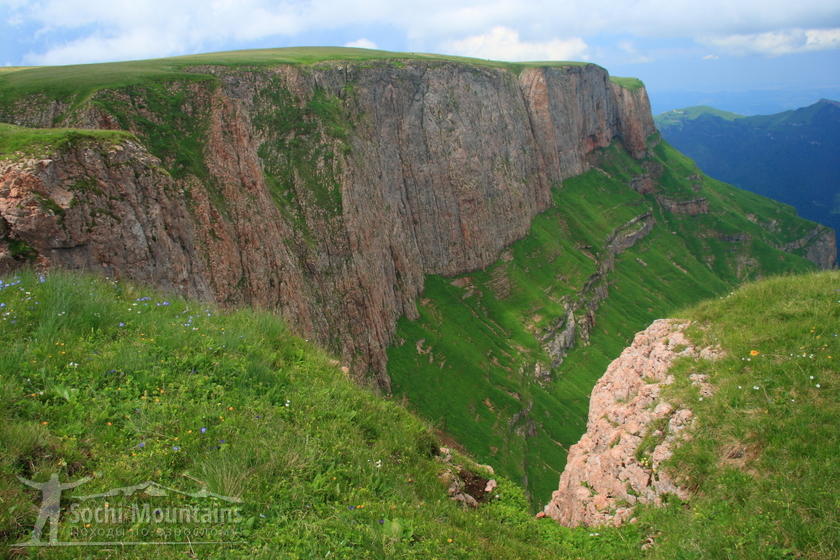 Плато Трю (хребет Скирда)